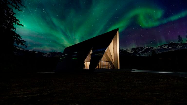 Oklo introduces advanced fission clean energy plant in US