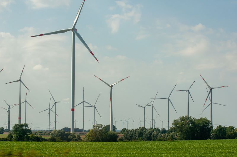 Leeward Renewable Energy secures funding for Colorado wind farm