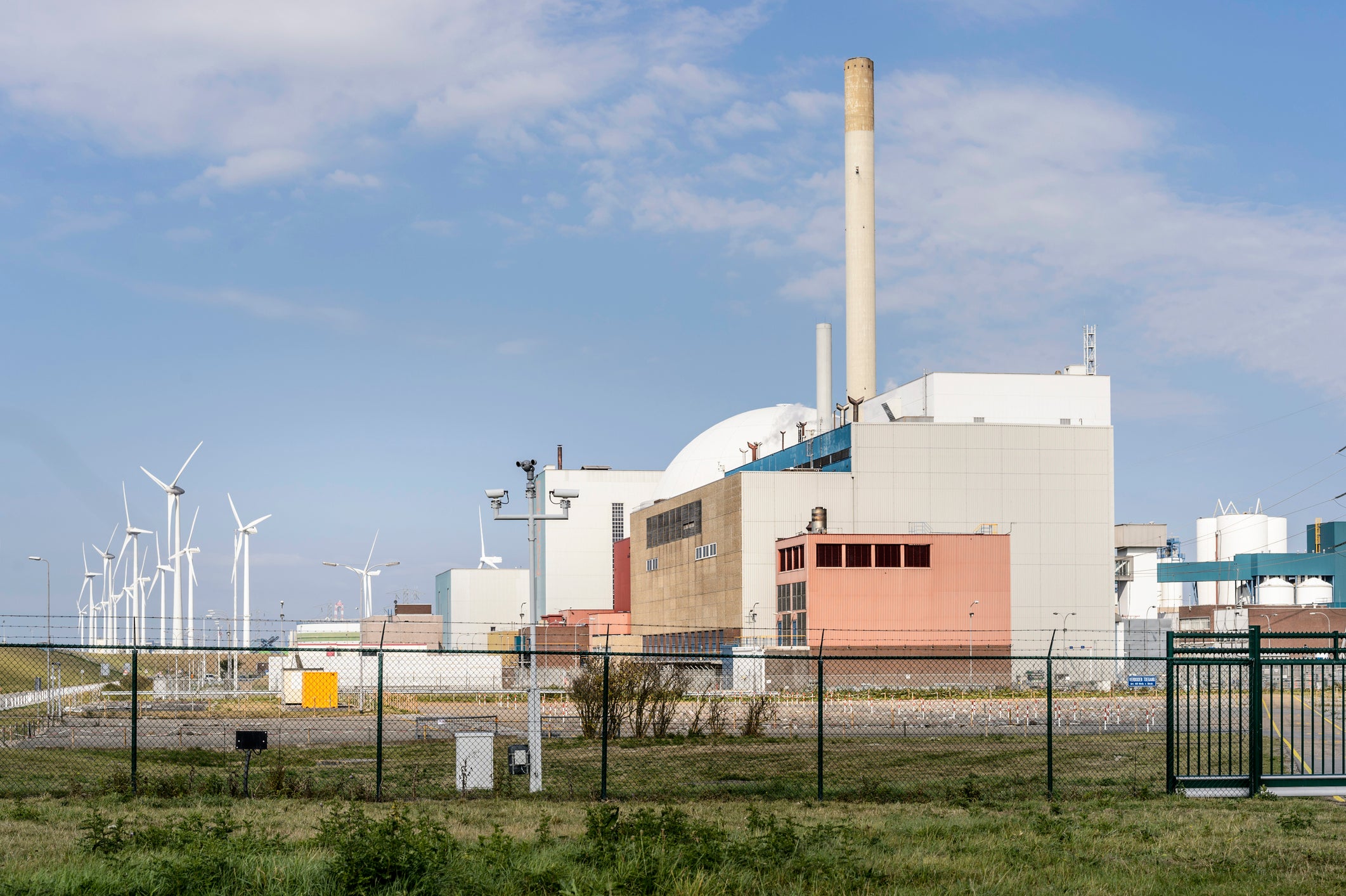 Dutch Government supports construction of four new nuclear reactors