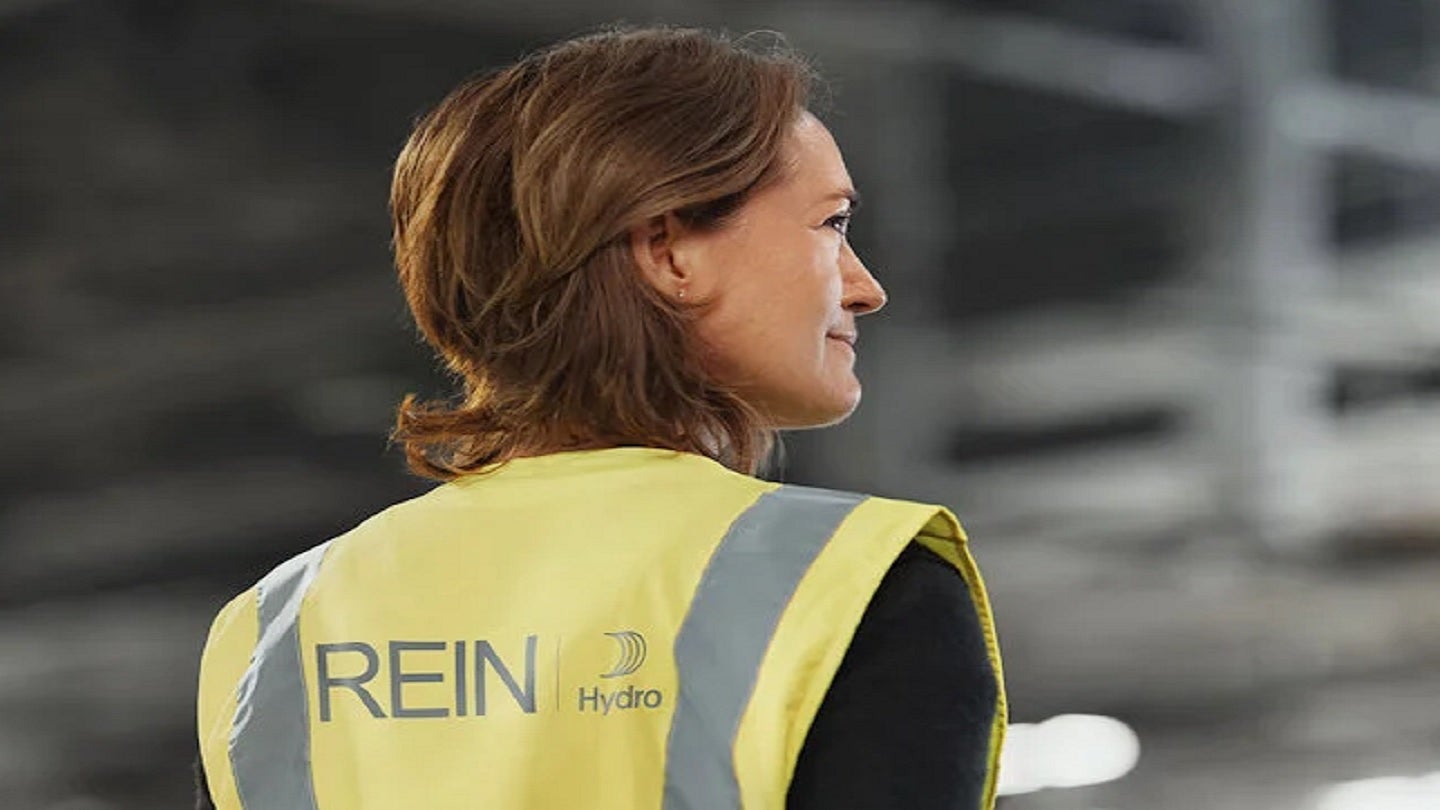 Macquarie acquires 49.9% stake in Hydro Rein for $332m