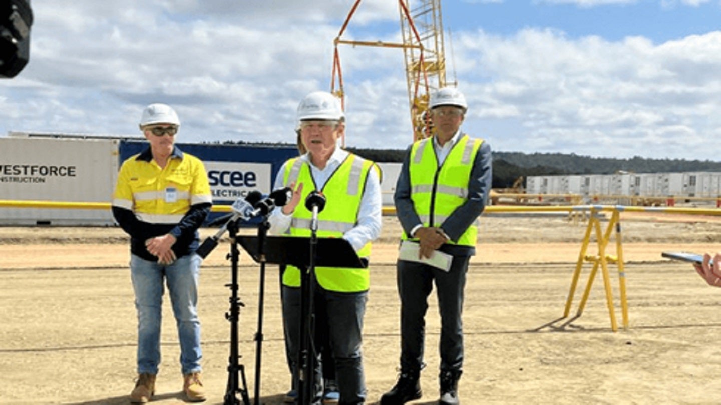 Synergy begins installation of battery units at Collie BESS facility