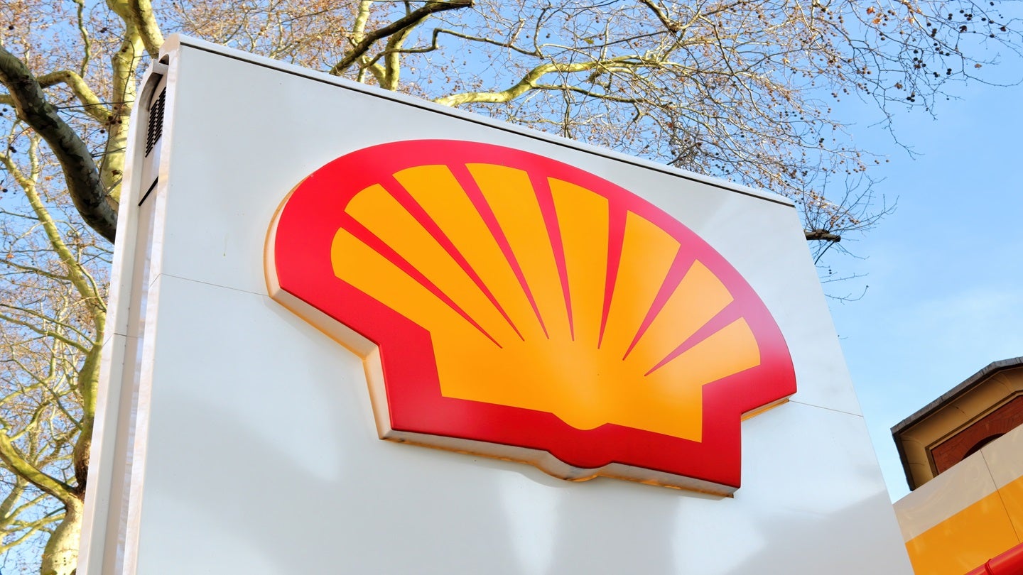 Shell shifts focus from offshore wind to higher-return activities